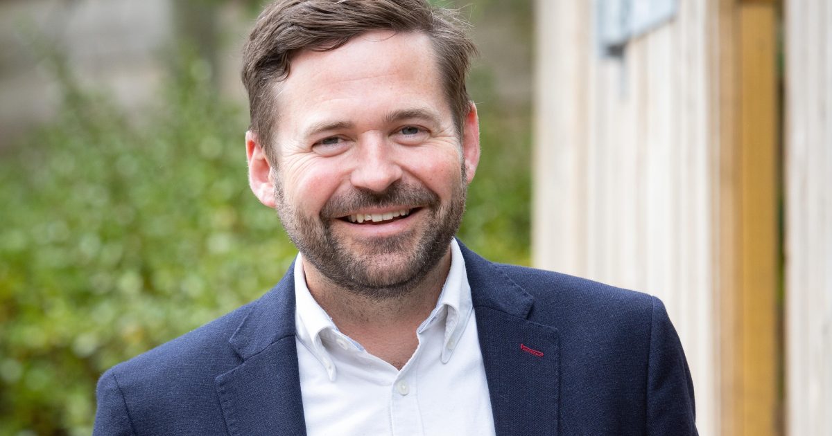 Kendall Kingscott | Tim Fenton